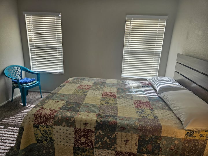 Room 3. Eggs, Toast, And Coffee. - Lake Las Vegas, NV