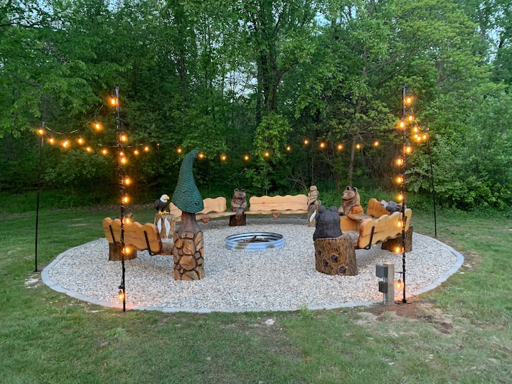 Fire Pit | Hot Tub | Huge Yard | Sauna | Games - 사우스 해븐