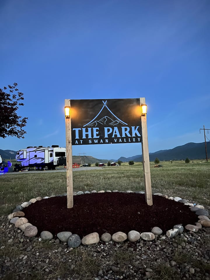 Family Cabin - Swan Valley, ID