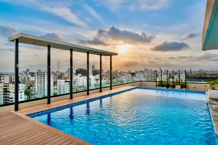 New Luxury  King Bed, Pool @Walking To Blue Mall - Santo Domingo