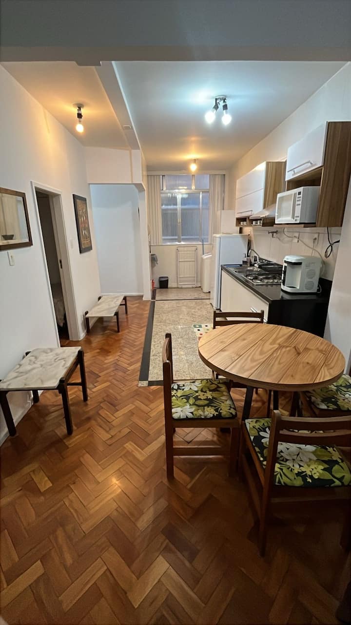 Apto Excelente Localização (Arpoador/ipanema/copa) - Ipanema