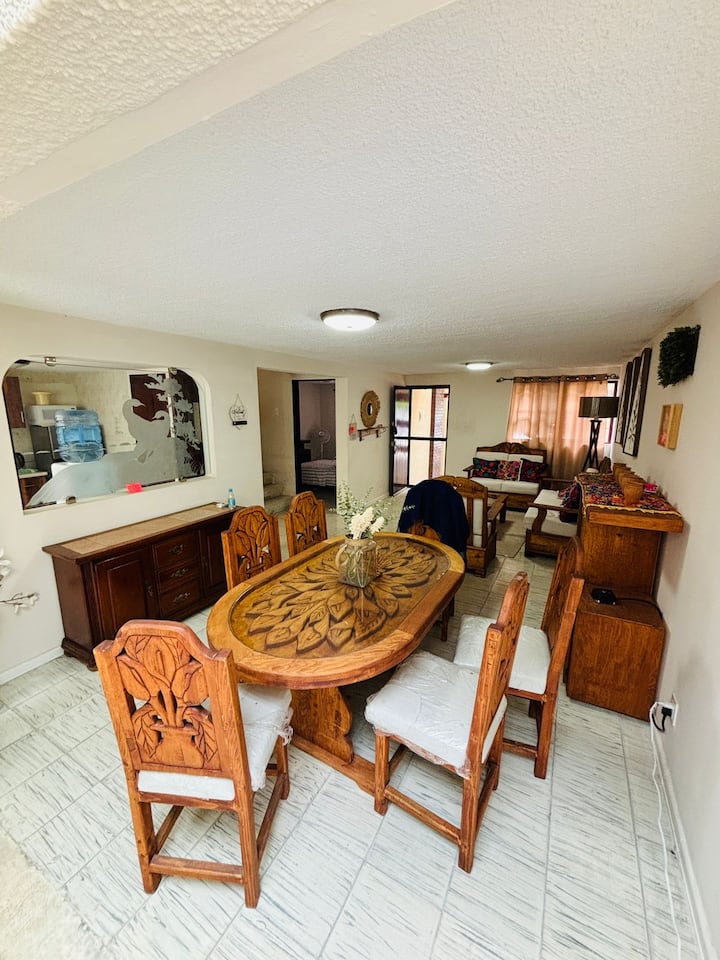 Rusticasa Oasis/4br & Alberca - Aguascalientes