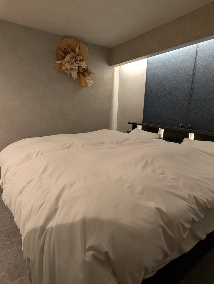 New Open！
京都駅徒歩10分
地下鉄、バス停九条駅徒歩2分のダブルアクセス！
快適な一軒家宿 - Kyoto