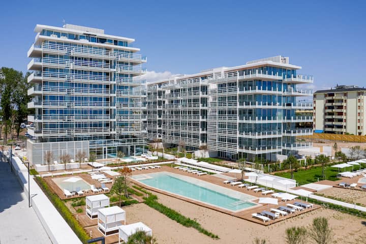 The Summer Houses G205 West - 예솔로