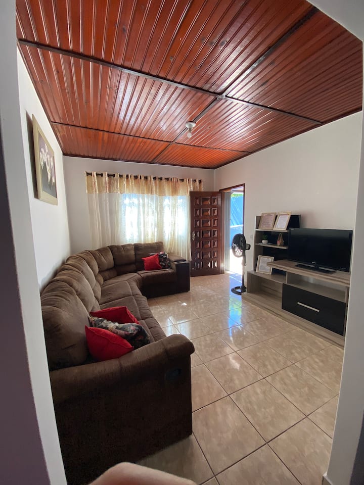 Casa 4 Quartos Com Ar-condicionado Foz Do Iguaçu - Foz do Iguaçu