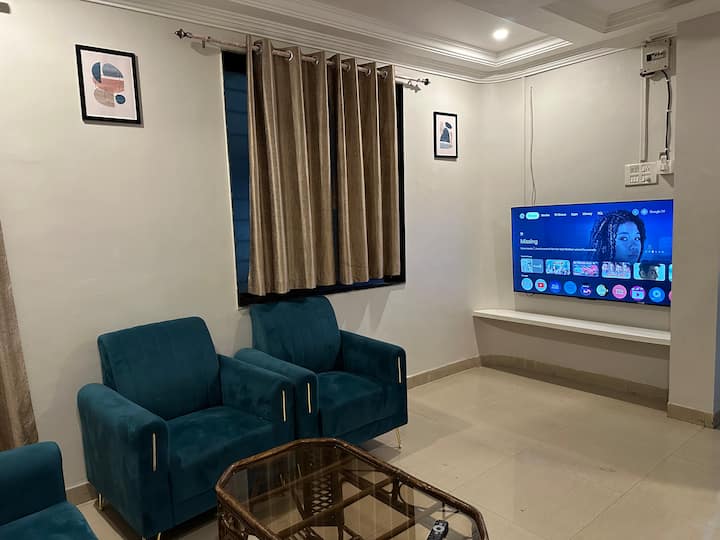 (Rankala Tower) Karveer Flat Near Mahalaxmi Temple - Kolhapur