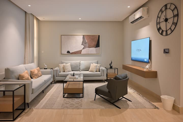 Luxurious 3 Bedroom Family Friendly Self Check-in - Riyadh