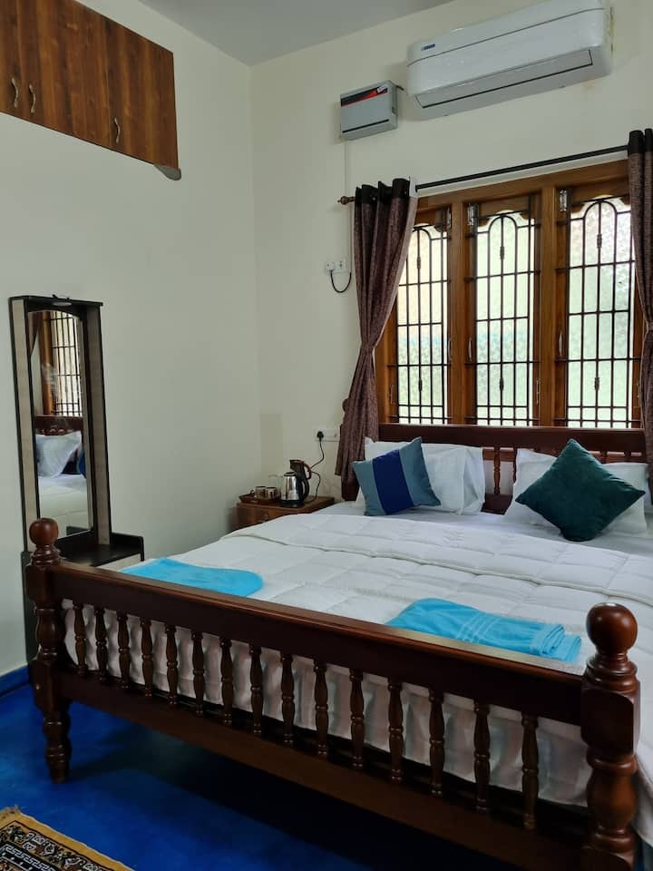 Room 3 (Neithal) In Kanna Nivas - Thanjavur
