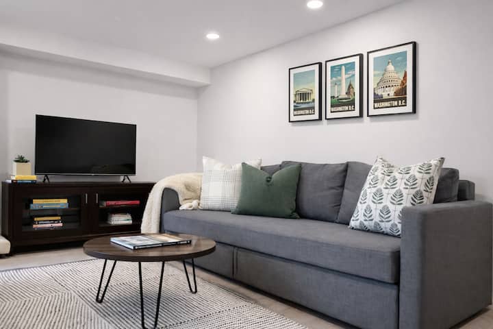 15 Minute Walk To Union Station & Super Roomy - Takoma Park, MD