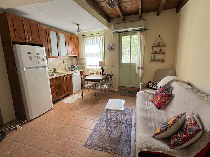 Entire House With A Large Garden With Sea View - Ayvalık