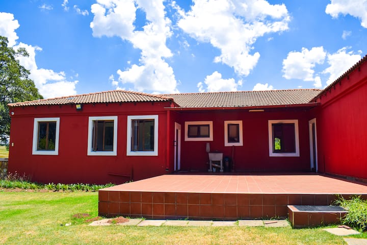 Kaydale Country Lodge Main House - Nigel