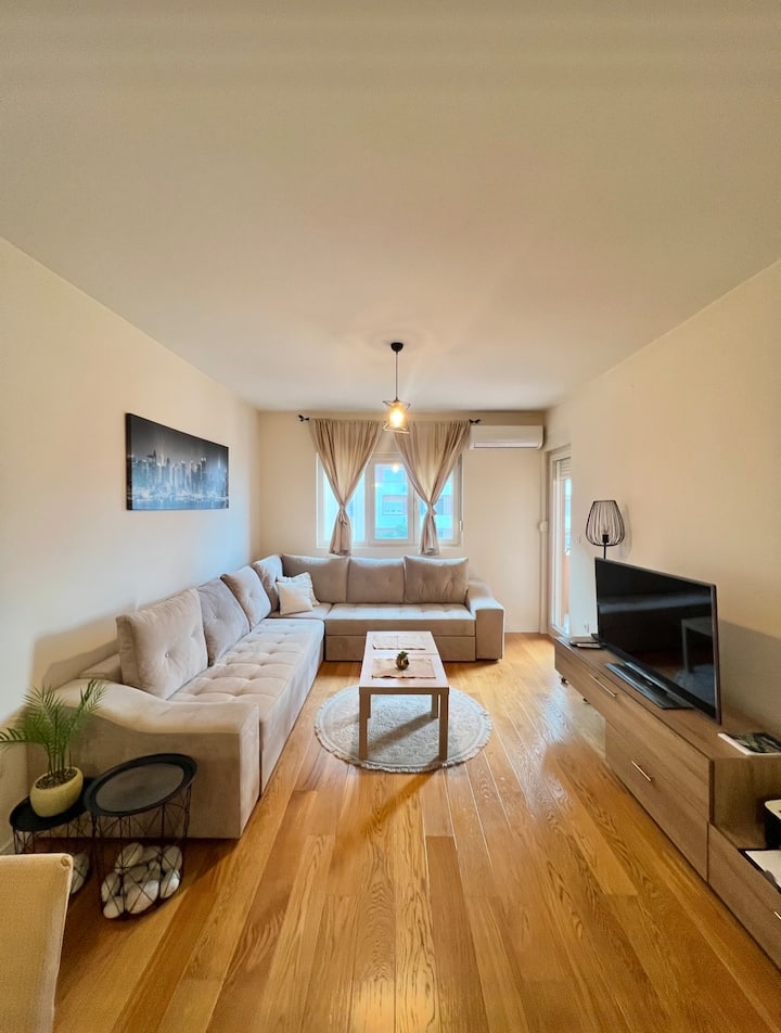 White Homes 8 - Central Point - Podgorica