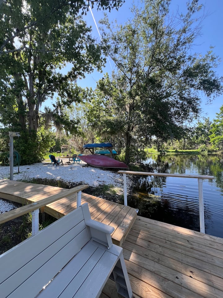 Lake Waterfront Retreat Ibis Cove Canoe/fish/relax - San Antonio, FL