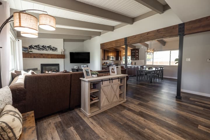 Beautiful Tahoe Keys Home: Family And Pet Friendly - South Lake Tahoe, CA