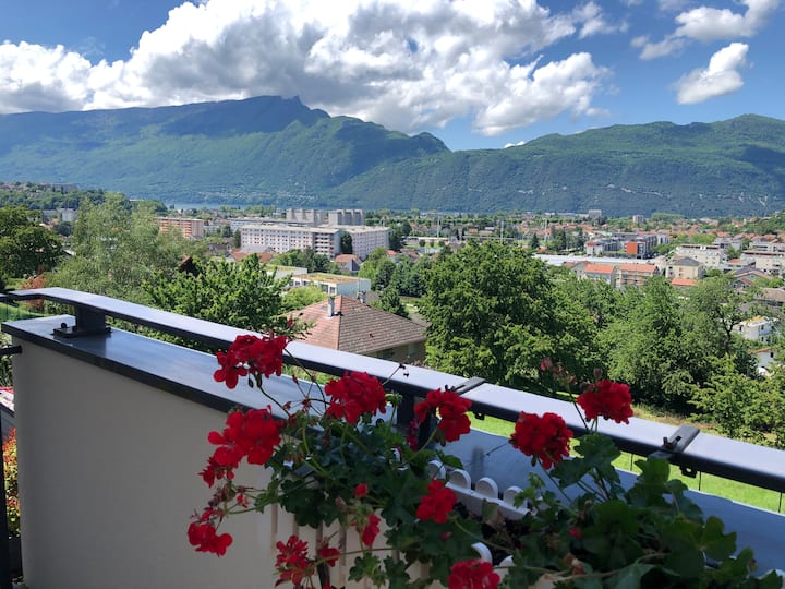 Appartement 73m² 2 Chambres, Parking, Vue Lac - Aix-les-Bains