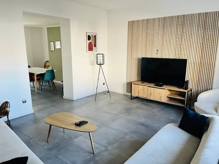 Be&co (Maison 5 Chambres, 9 Lits) - Valenciennes