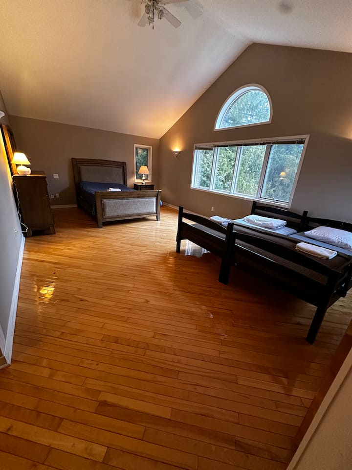 Presidential Suite At Woodstock Villa For 4 - Pickering