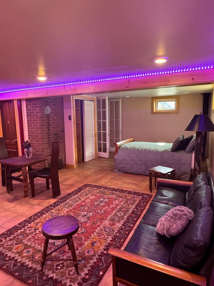 Cozy, Private Studio Apt In Old Growth Forest - Montpelier, VT