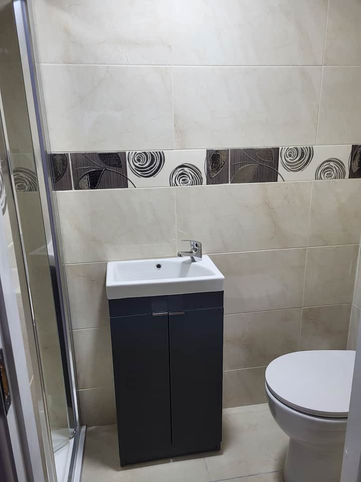 Bluebell Apartment Sleeps 7 Only - Tralee