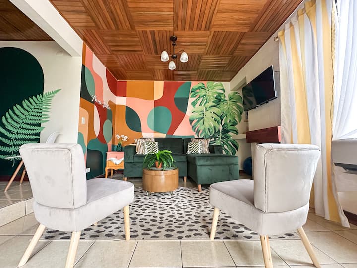 Escazú 2 Br • Fast Wi-fi • Peaceful & Bright - San José