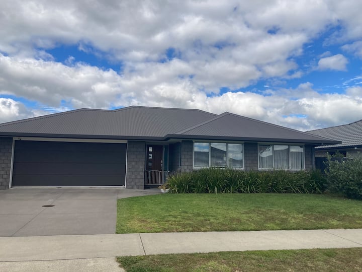 Papamoa East Family Home - Papamoa
