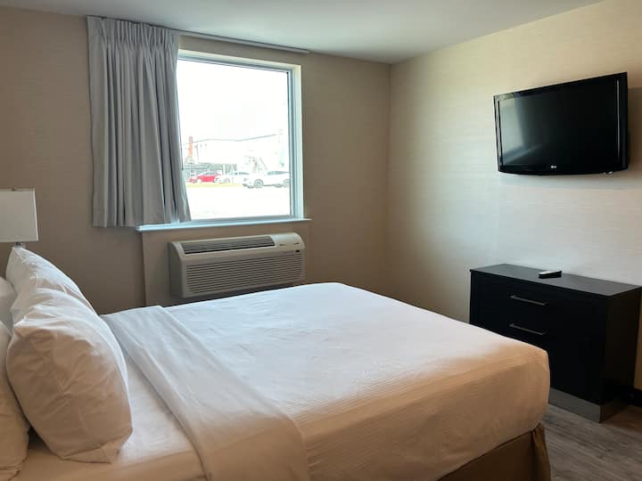 Apartment In Niagara~free Parking~9 Mins 2 Falls - Niagara Falls