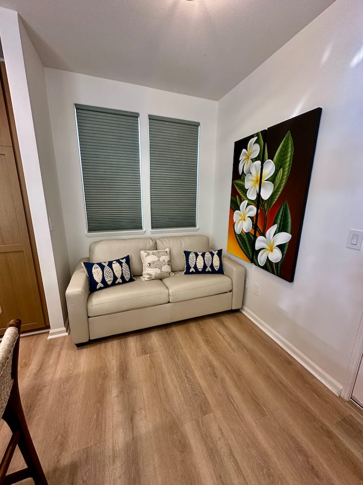 4 Bedroom Luxury Home In Makaha Valley - O‘ahu, HI
