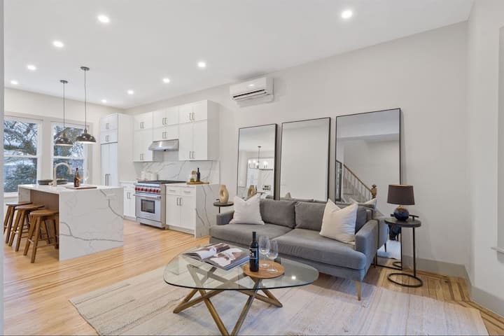 Luxury Modern Cozy Home| 3 Br & 3.5 Ba W/ Backyard - Nueva York