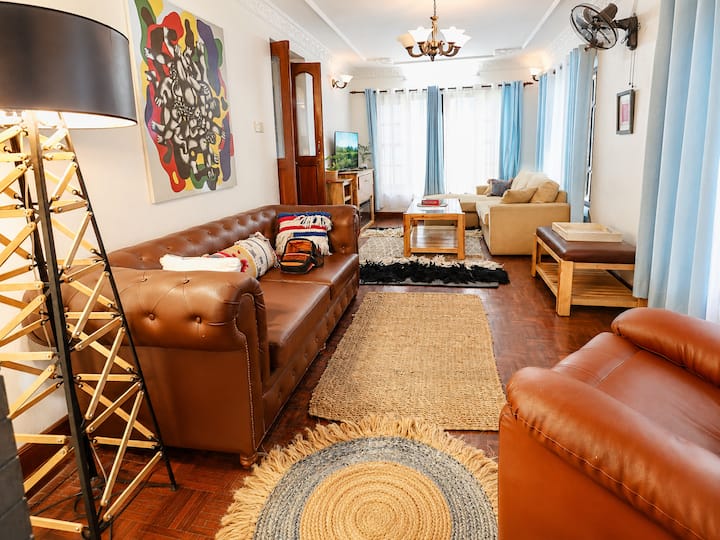 Wanderer's Home Chabahil - A Home Away From Home - Nepal