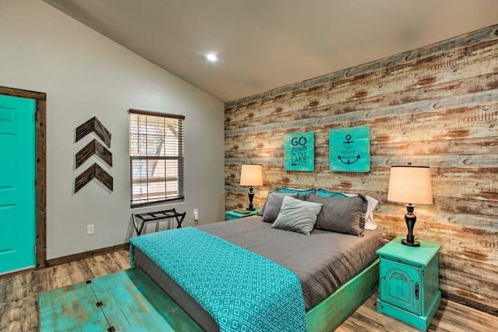 Lakeside Serenity - Cabin B - Lake Texoma