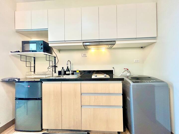 Warm Bachelor's Pad At St Dominique-iloilo City - Iloilo City