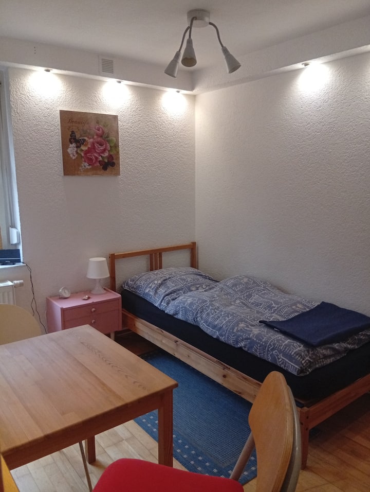 Zentrales Ferien-/gäste-/monteur-/studentenzimmer - Siegen