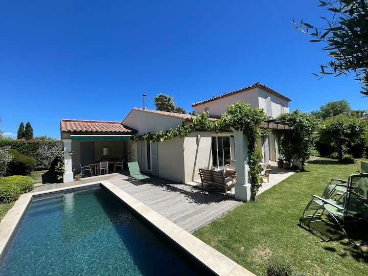 Grimaud Belle Villa, Piscine Et Jardin Paysager - Grimaud