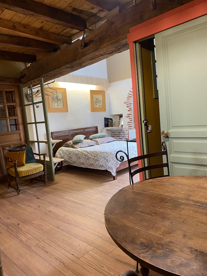 Chambre D’hotes « Dame Nature » - Pérouges