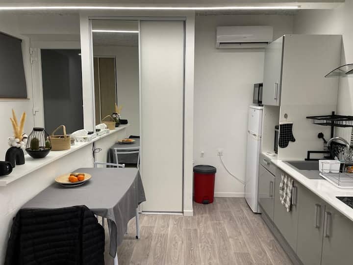 Charmant Appartement Neuf Très Calme (Nouveau) - Le Puy-en-Velay