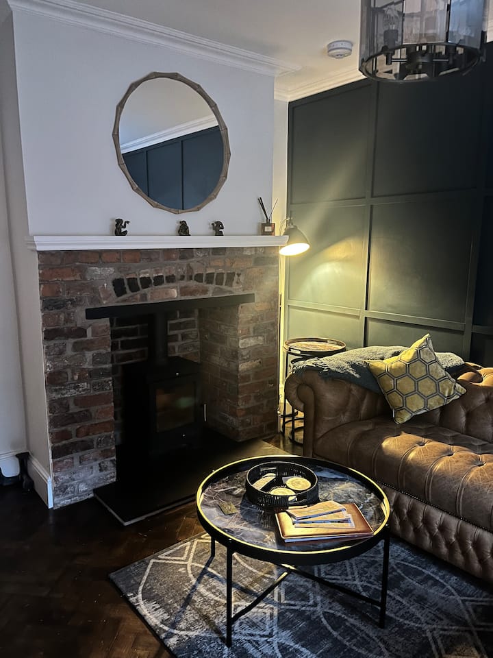 28 The Wharfage - 英國