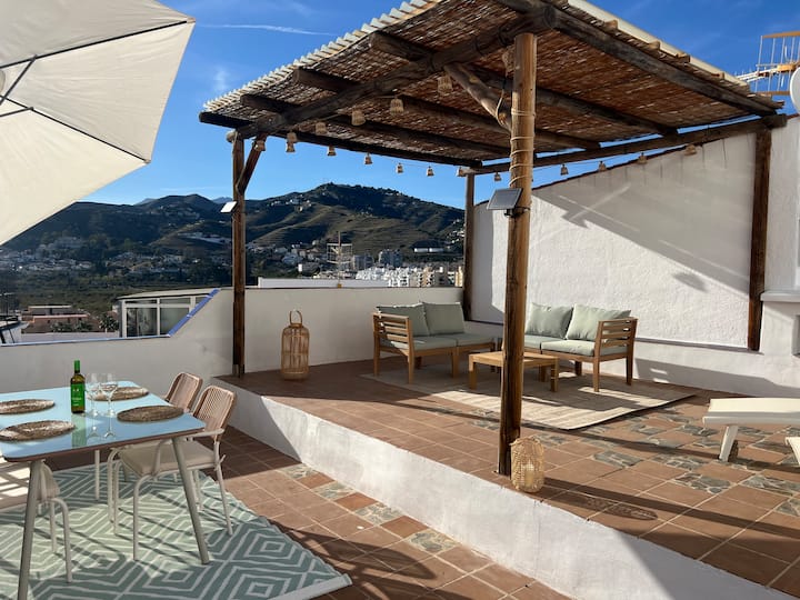 Traumhaftes Haus In Almuñécar Mit Großer Terrasse - Almuñécar
