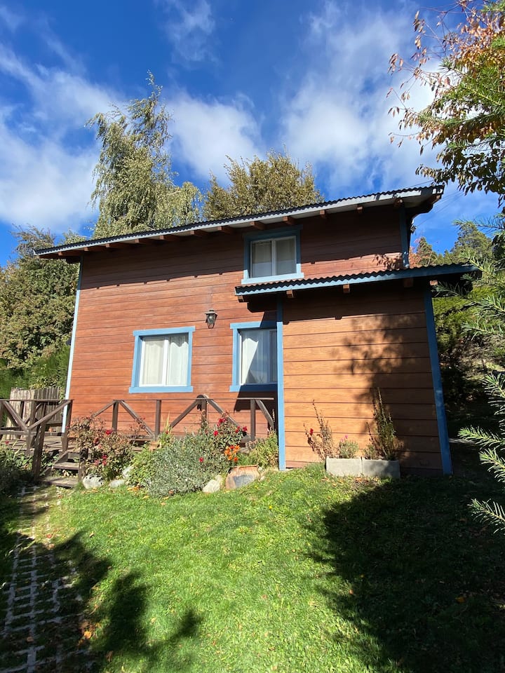 Acogedora Cabaña Con JardÃn Y Parrilla - San Carlos de Bariloche