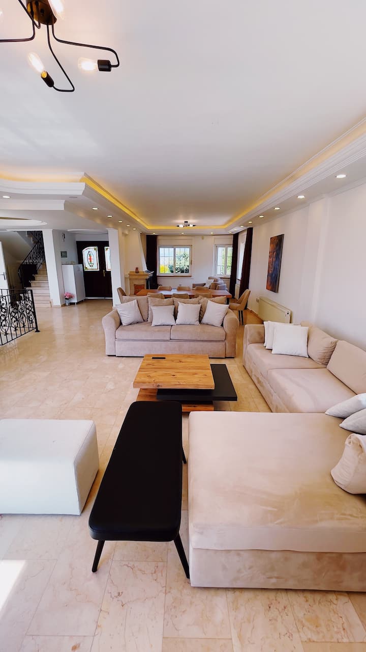Tropical Mountain Villa With Pool & Sea View - Cyprus