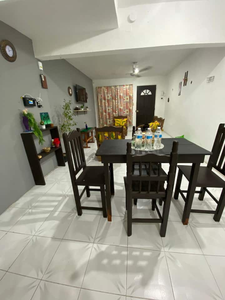 Acogedora Casa Familiar Los Tochos. - Campeche