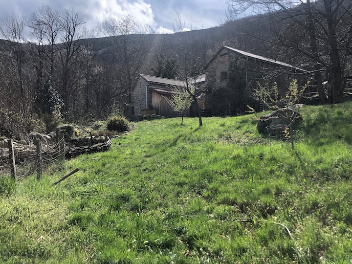 Petite Maison Ardéchoise - Ardèche