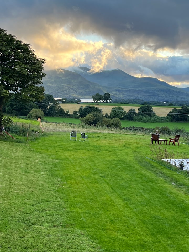 Sunrise View - Breakfast &  Privatetours Available - Killarney, Ireland