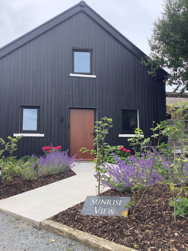 Sunrise View - Breakfast &  Privatetours Available - Killarney