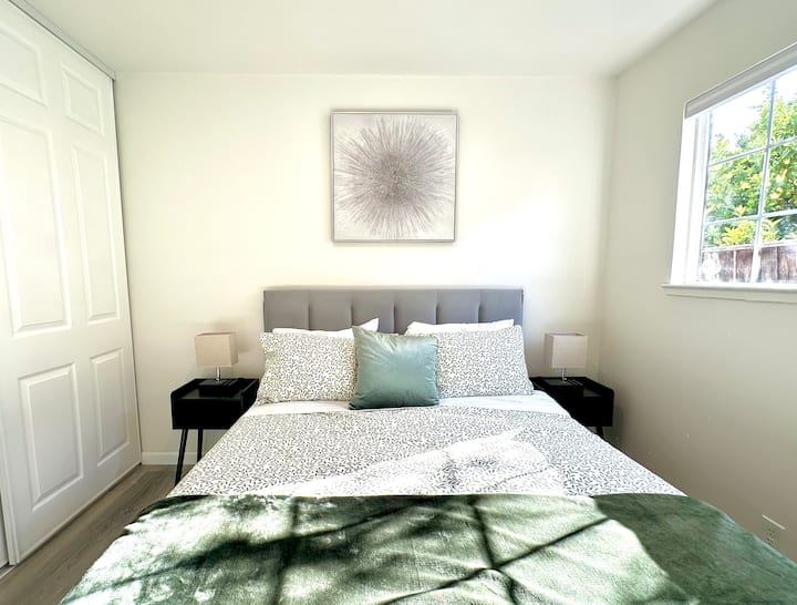 Cozy Family Friendly Bungalow | Quiet Neighborhood - Fremont, CA