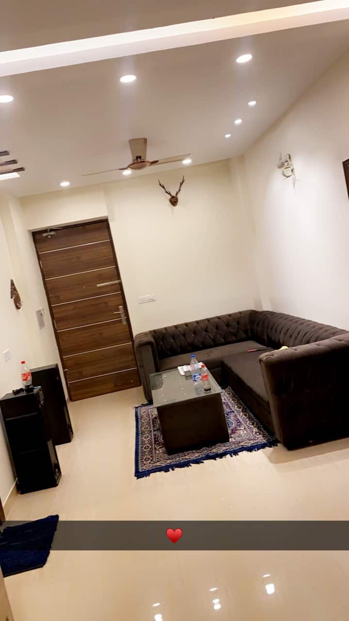 1bhk Apartment With Open Kitchen N Lobby - Jalandhar