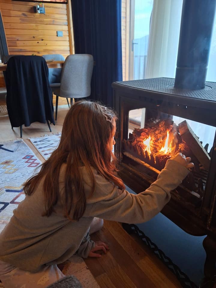 Olympos Ve Doğamanzaralı Kir Evi̇ - Adrasan