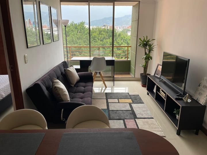 Cozy & Peaceful / Fast Wifi / Great View/ Laureles - Medellín