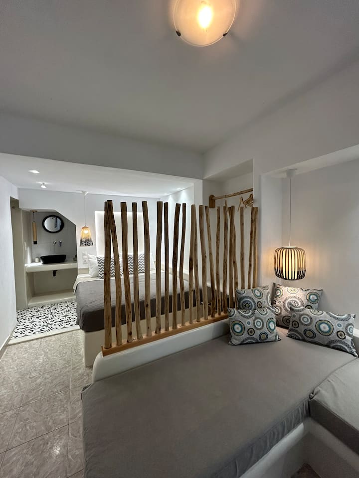 Studio Close To The Beach (Semi Basement) - Naxos