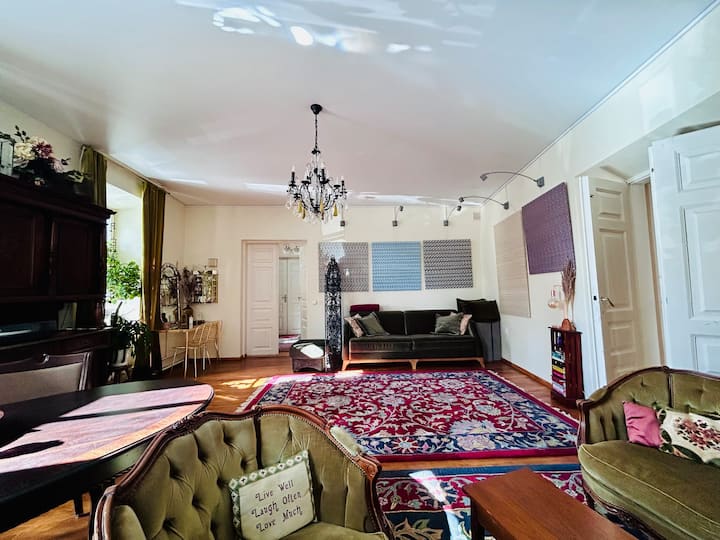 Unique 2 Bedroom Apt With A Vintage Touch (4+1) - ビルニュス