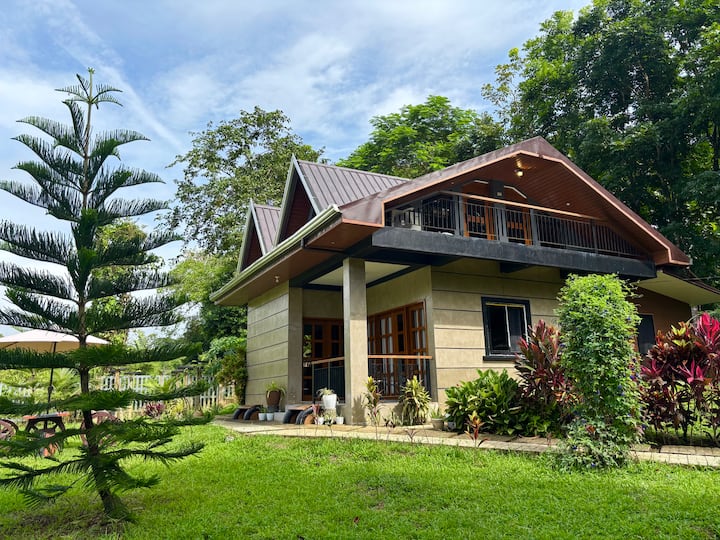 Hacienda De Luisana - Majayjay